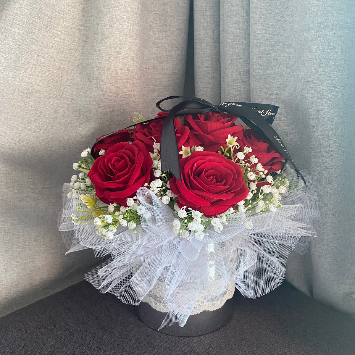 Ultimate Deep Red Artificial Box – 33 Petals & Co.