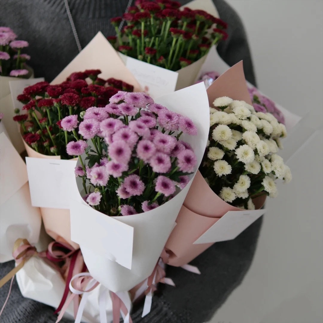 Venus – 33 Petals & Co.